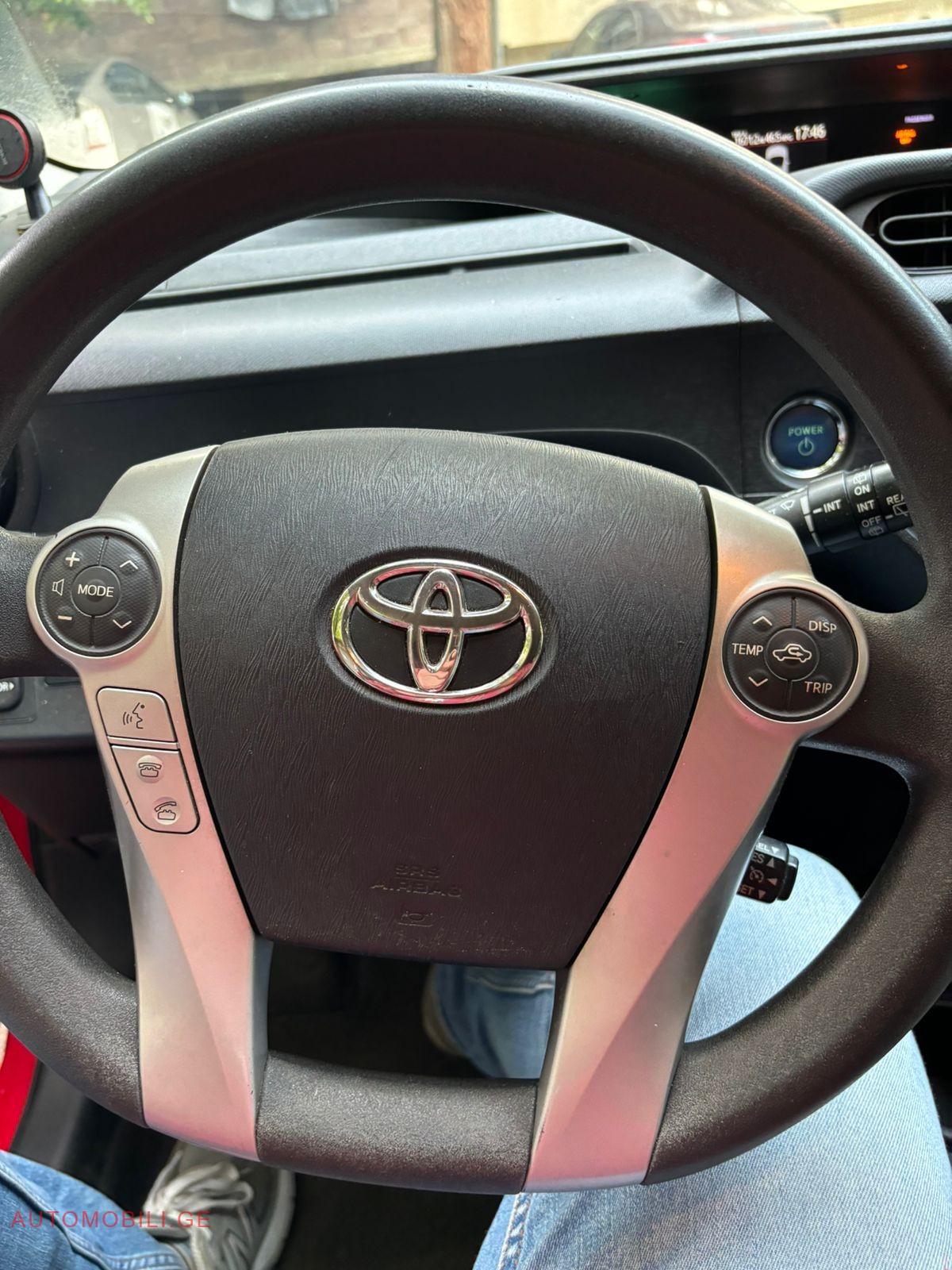 TOYOTA Prius C 2012 - ჰიბრიდი